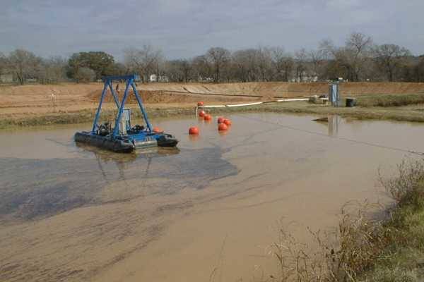 Industrial Floating Water Pumps | Piranha Pumps & Dredges