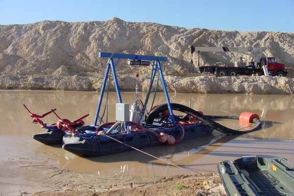 Industrial Floating Water Pumps | Piranha Pumps & Dredges